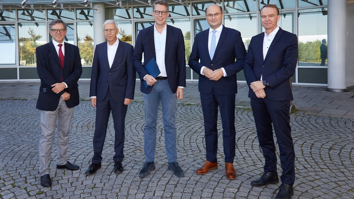 Neuer Lehrstuhl für Allgemeinmedizin an UKR und Universität Regensburg